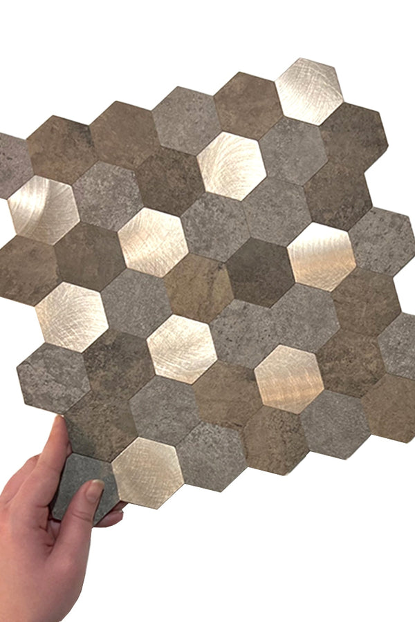 Selvklebende fliser til over kjøkkenbenken - Lindas Dekor